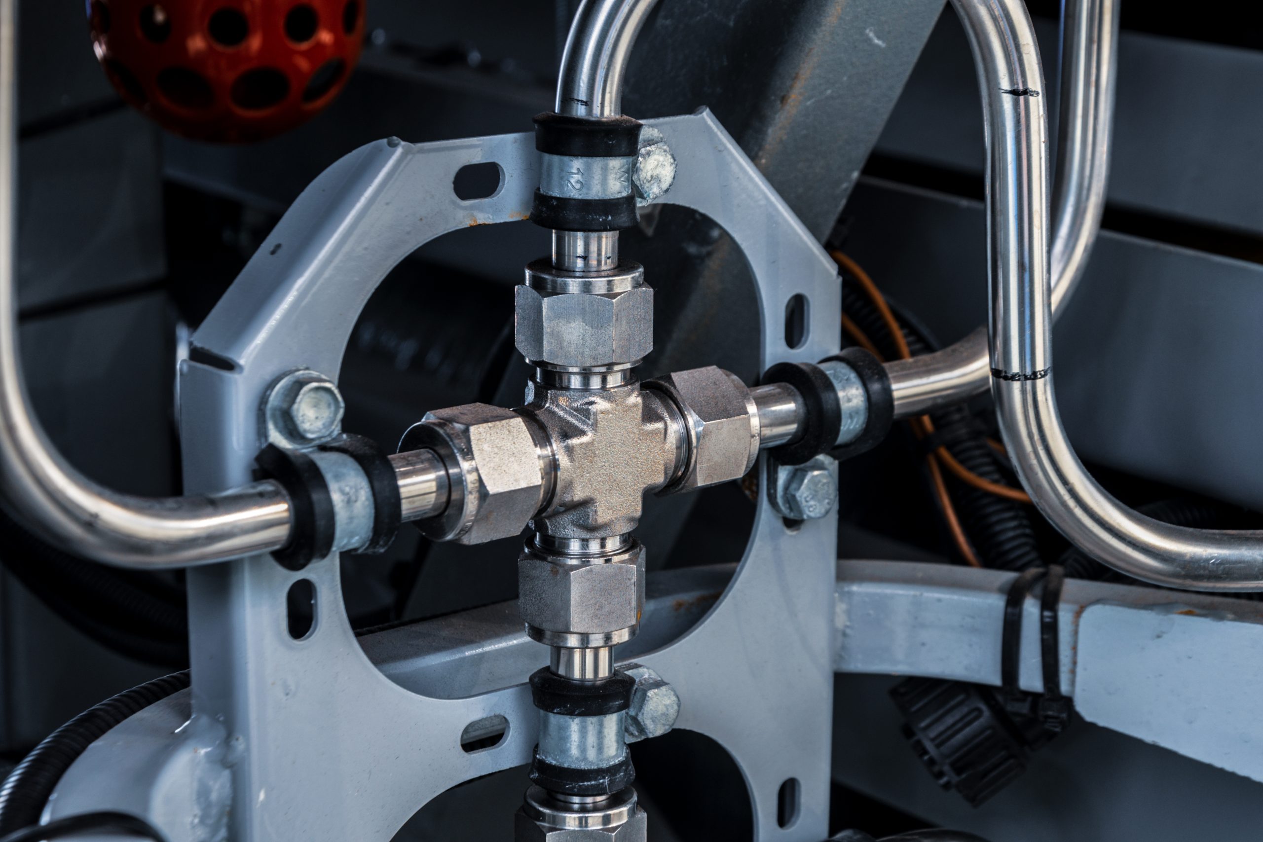 What to consider choosing a double ferrule fitting manufacturer